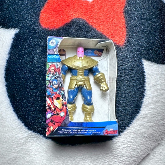 Marvel | Toys | Thanos Talking Action Figure Avengers Zuru Mini Brands ...